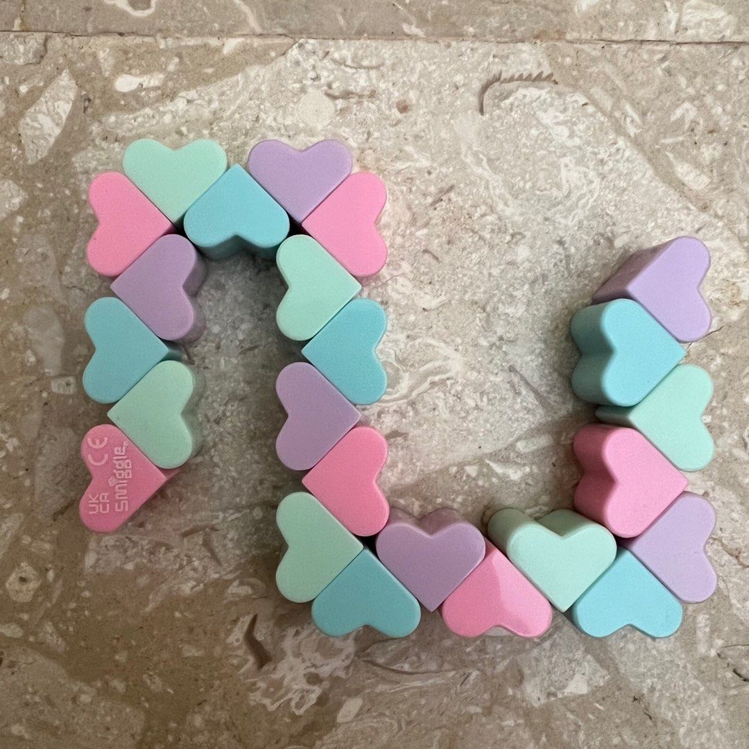 Smiggle Puzzle Snake Hearts, Hobbies & Toys, Toys & Games on Carousell