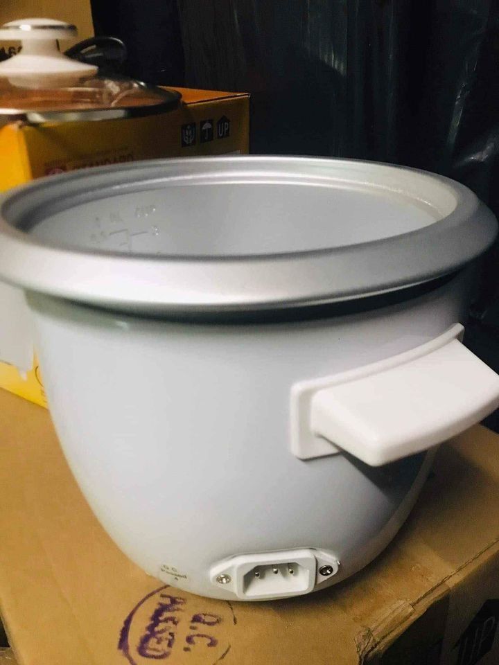 Standard 0.6L Automatic Rice Cooker SRG-0.6L, TV & Home Appliances ...