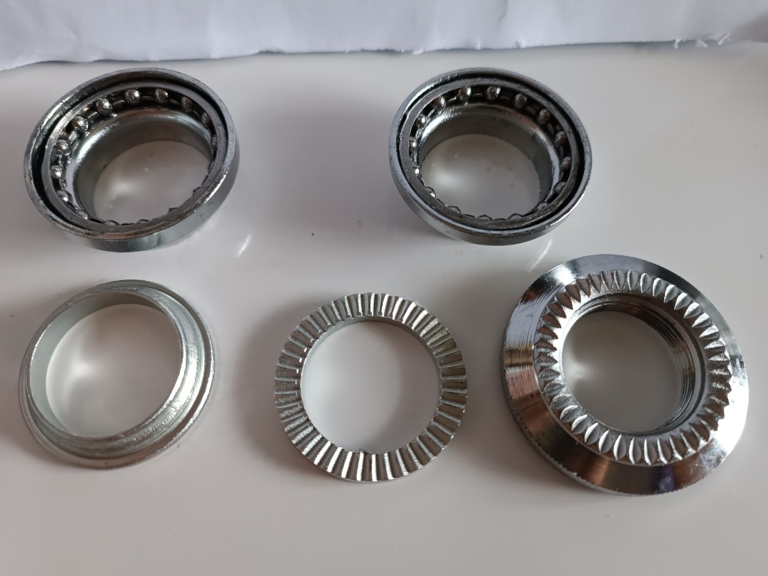 Standard Bike Threaded headset without the lock nut., Sports Equipment ...