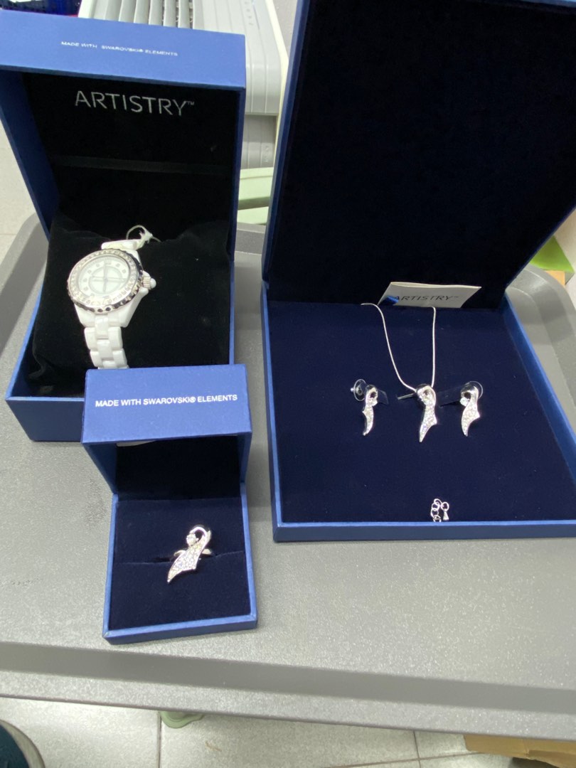 Swarovski artistry set, Women's Fashion, Jewelry & Organisers, Body ...