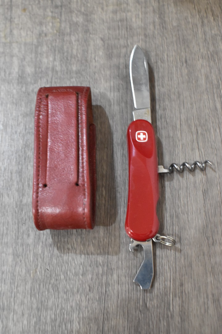 Swiss Utility Gear, Sports Equipment, Hiking & Camping on Carousell