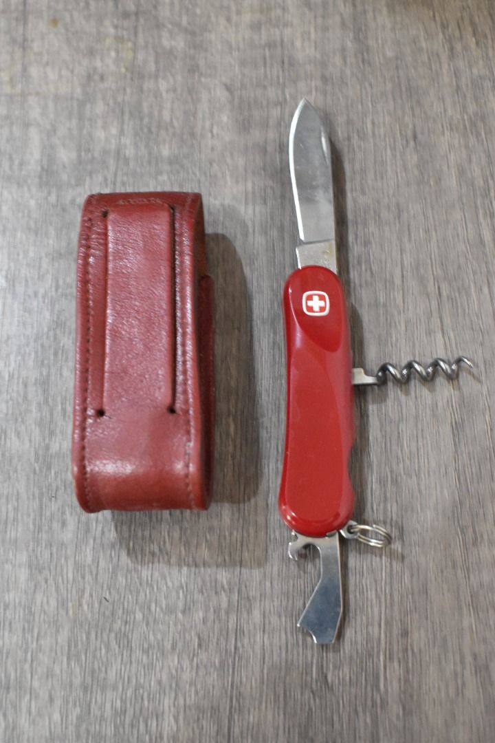 Swiss Utility Gear, Sports Equipment, Hiking & Camping on Carousell