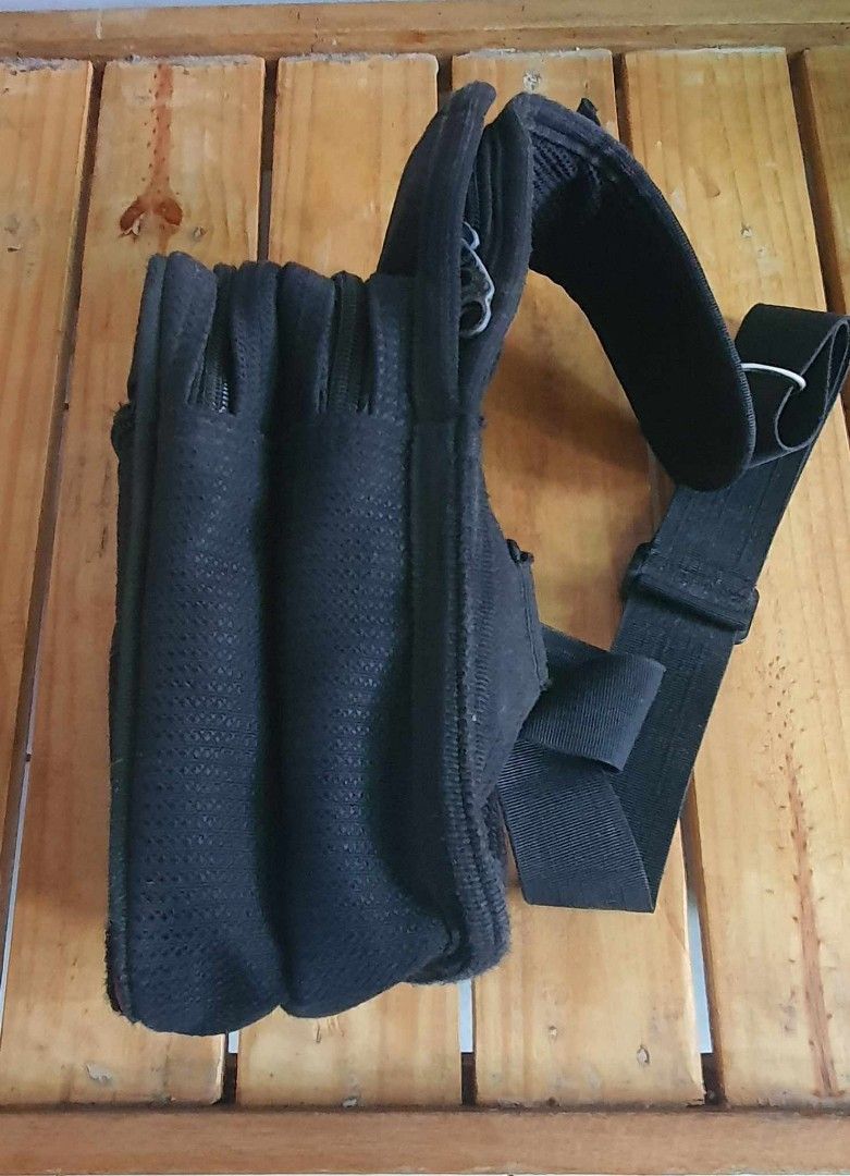 TAP quick draw bag on Carousell