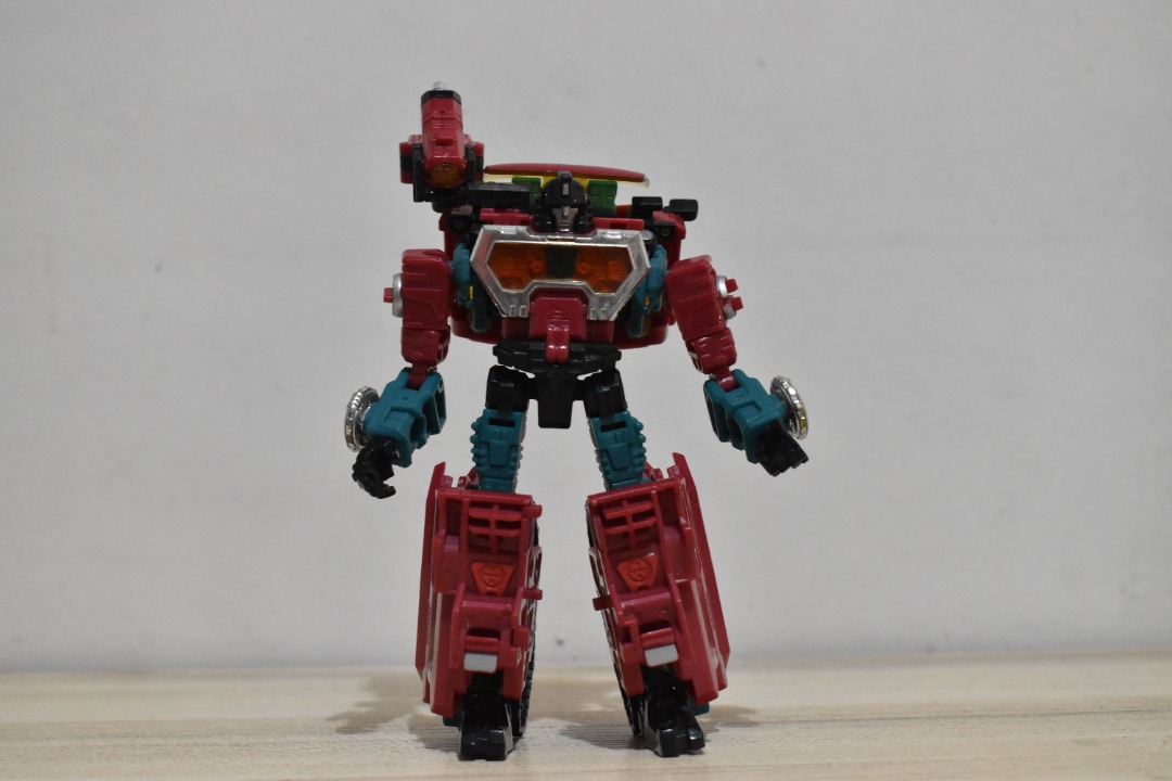 Transformers RTS Perceptor Deluxe Class on Carousell