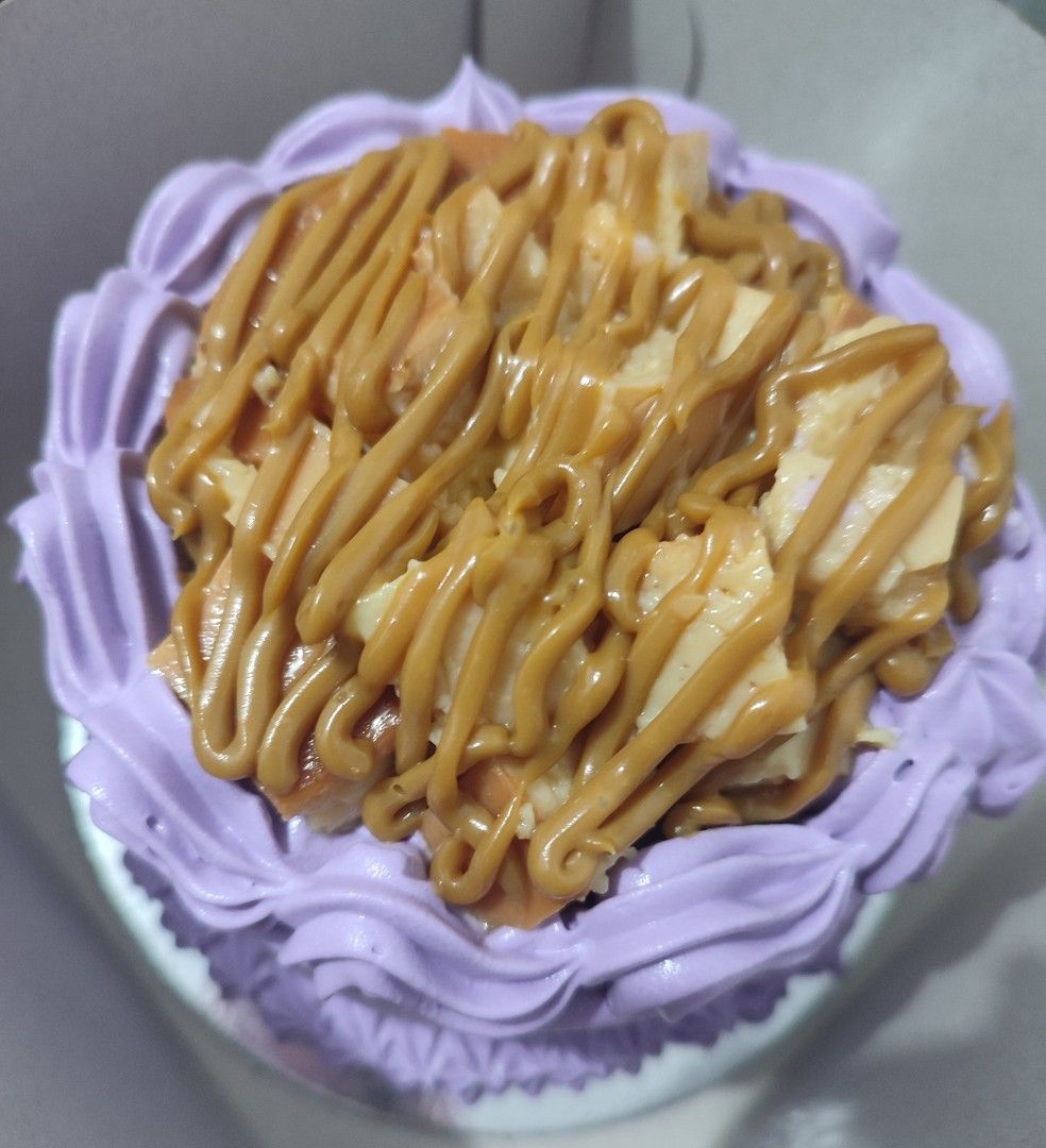 UBE DE LECHE CAKE WITH CARAMEL on Carousell