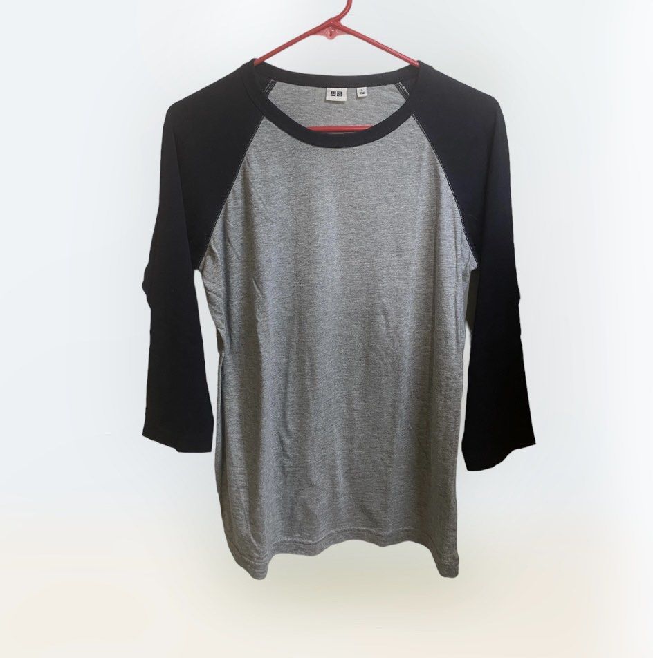 UNIQLO Raglan Style soft TShirt 3/4 sleeves on Carousell