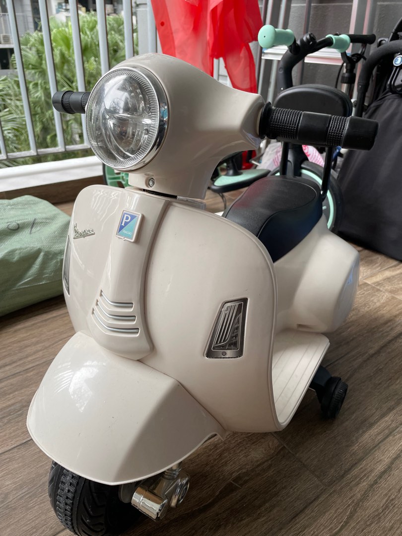 Vespa electric scooter, Babies & Kids, Infant Playtime on Carousell
