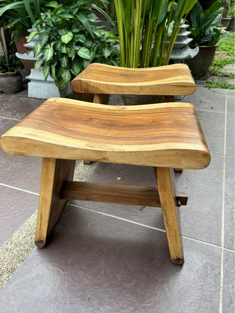 Vintage High Quality Suar Wood Stools FVun440623e2, Hobbies & Toys, Collectibles & Memorabilia ...