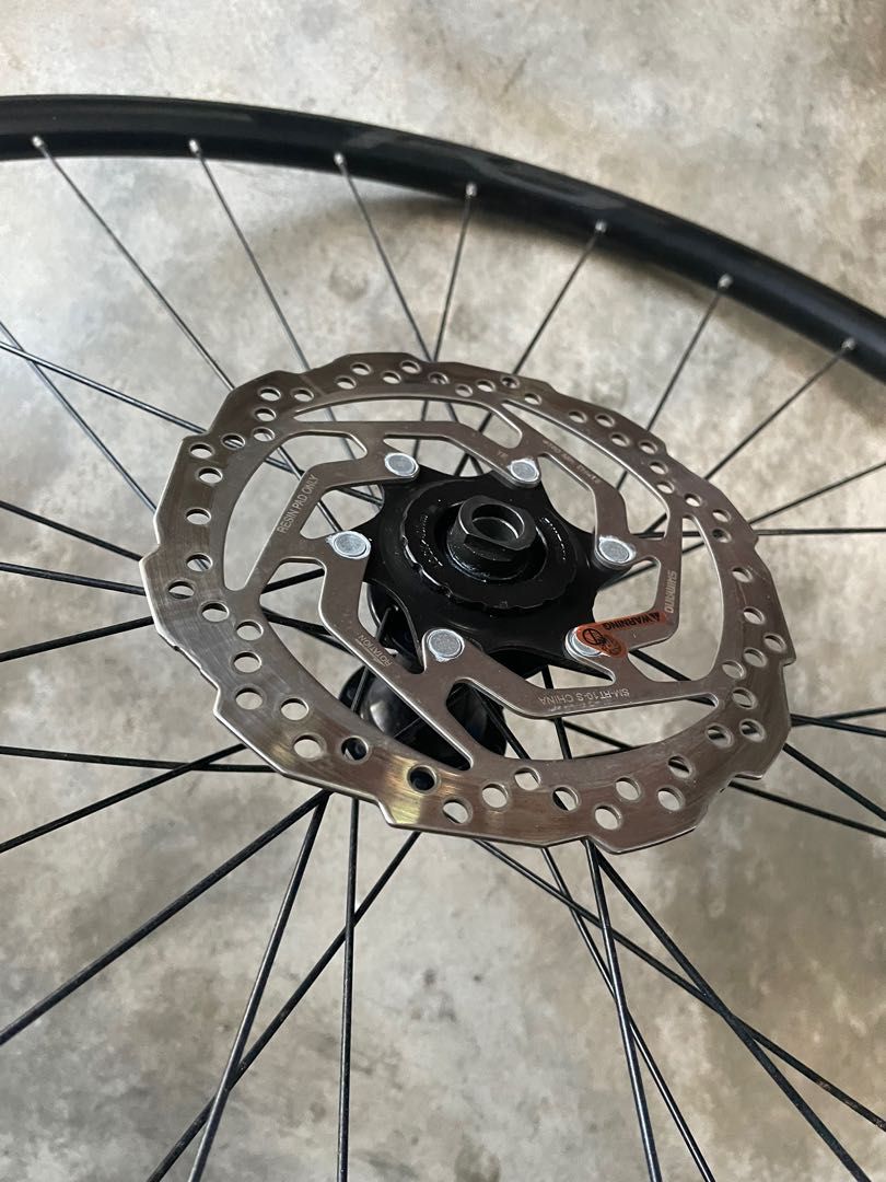 Wheelset 700c disc brake Shimano, Sports Equipment, Bicycles & Parts ...
