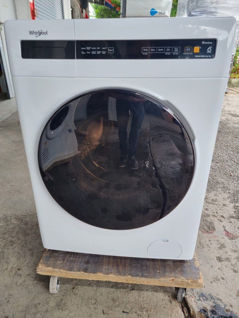 Whirlpool 8kg/5kg washer dryer WWEB8502GW, TV & Home Appliances ...