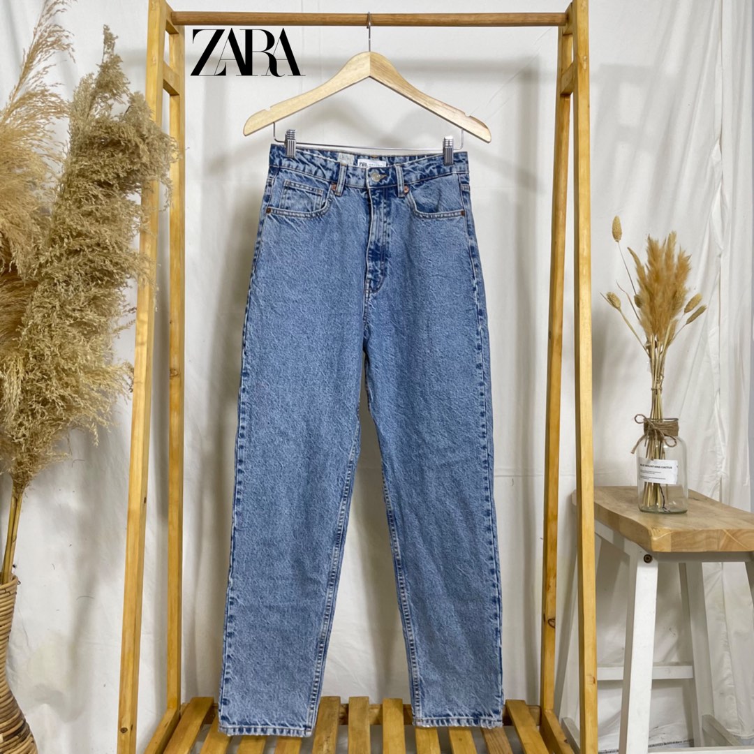 Zara Mom Jeans Fesyen Wanita Pakaian Wanita Bawahan Di Carousell Zara Mom Jeans Fesyen Wanita Pakaian Wanita Bawahan Di Carousell