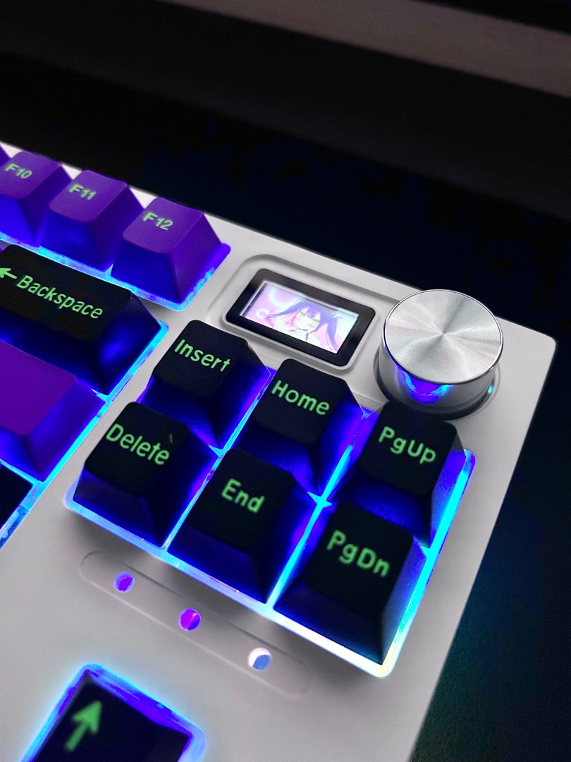 87% TKL custom mechanical keyboard (Mecha keycaps) - LED screen + Knob ...