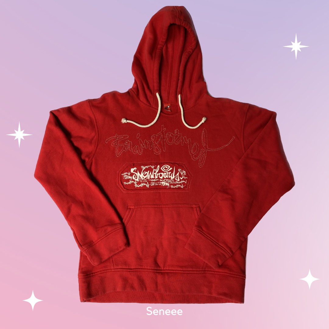 ️ iebe Hoodie, Fesyen Wanita, Pakaian Wanita, Baju Luaran di Carousell