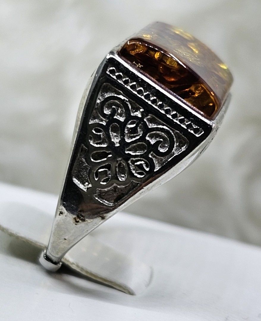 花珀男戒指 Piebald Amber, Men's Fashion, Watches & Accessories, Jewelry on ...