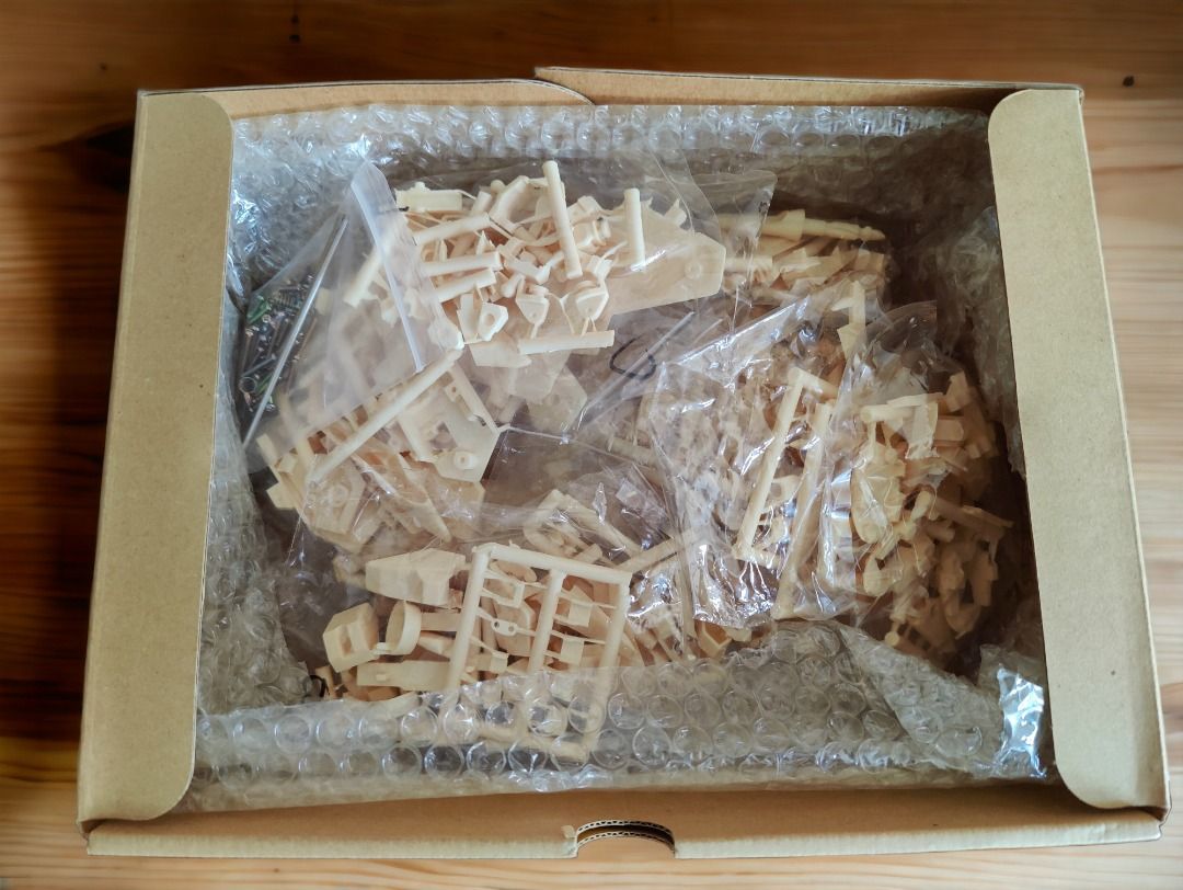 全新 STUDIO HALF EYE GK002 完全變形 勇者王 GAOFIGHGAR Garage kit, 興趣及遊戲, 玩具 & 遊戲類 - Carousell