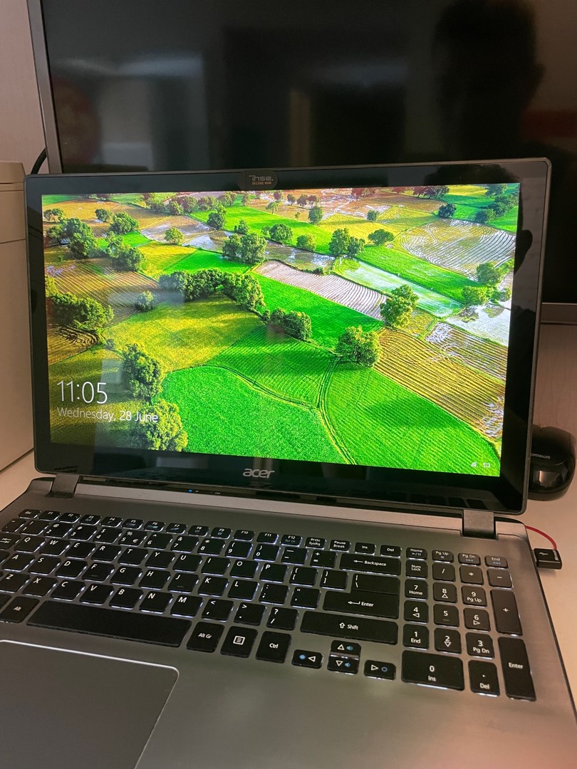 Acer laptop V7-580PG, Computers & Tech, Laptops & Notebooks on Carousell