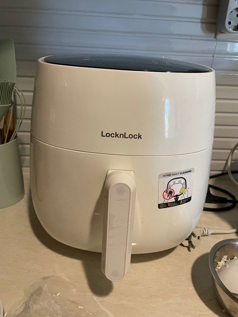 Air fryer locknlock airfryer oven, Kitchen & Appliances di Carousell