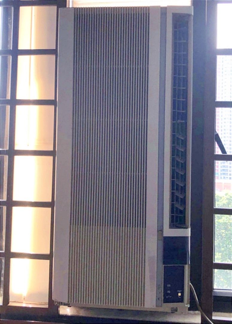 Sanyo Aircon window aircon, TV & Home Appliances, Air Conditioners ...