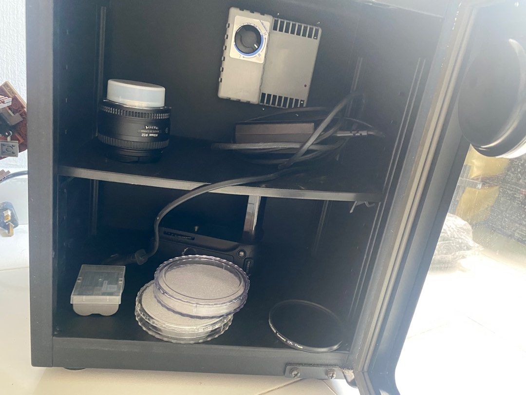Akarui Digi dehumidifier dry camera box, Photography, Photography ...