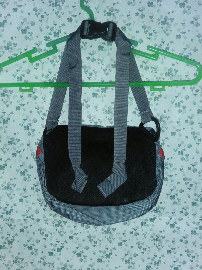 ARC'TYREX WAISTPACK SLING BAG, Men's Fashion, Bags, Belt bags, Clutches ...