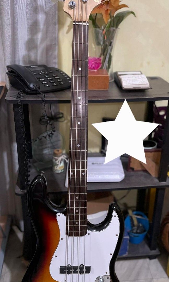Base Guitar, Hobbies & Toys, Music & Media, CDs & DVDs on Carousell