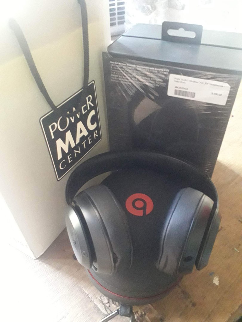 Beats Studio 3 on Carousell