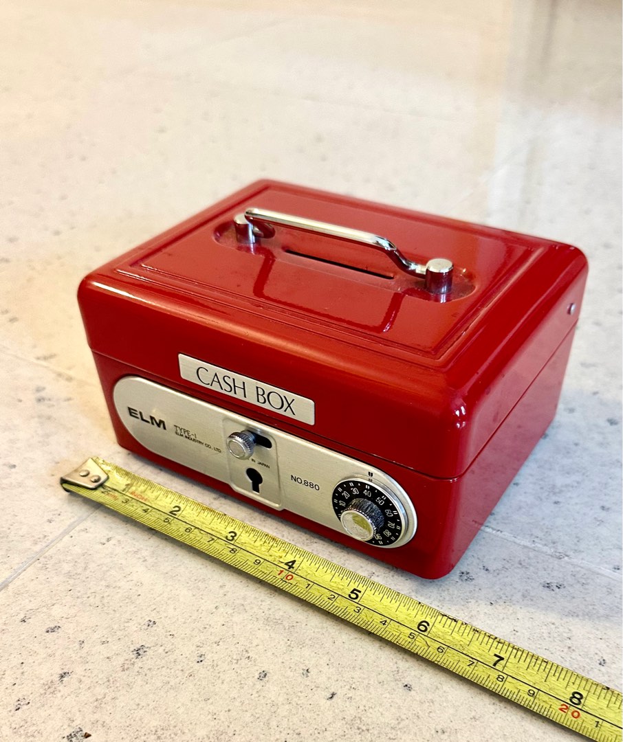 Cash box, Furniture & Home Living, Security & Locks, Safe on Carousell
