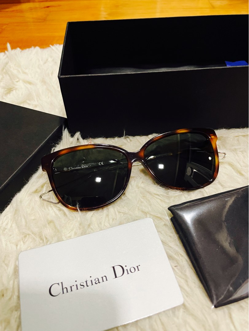Christian Dior Sunglass, Women's Fashion, Watches & Accessories ...