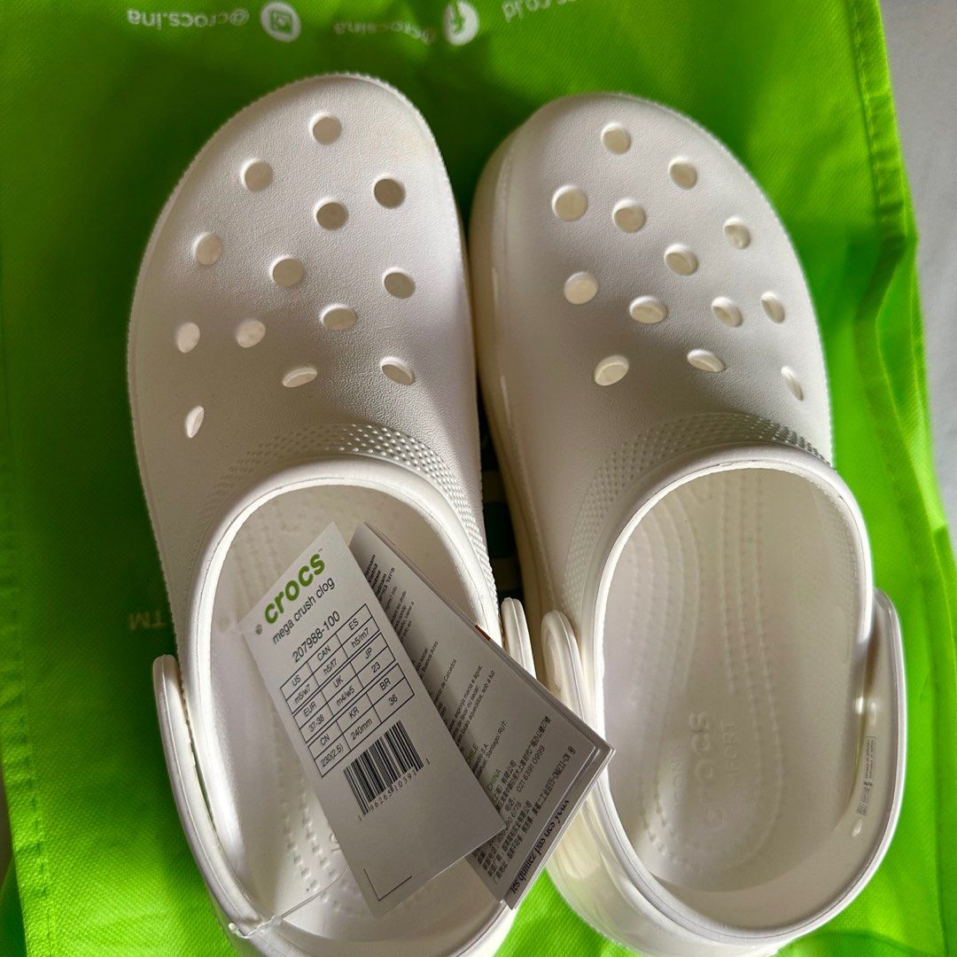 crocs clog mega crush size 37. M5/W7, Fesyen Wanita, Sepatu di Carousell