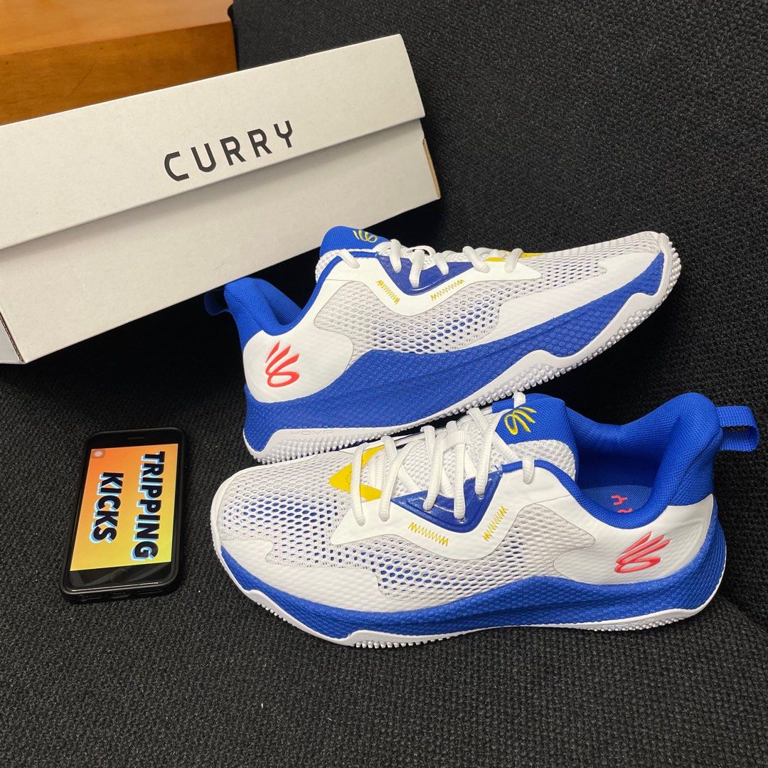 CURRY HOVR SPLASH 3, Men's Fashion, Footwear, Sneakers on Carousell