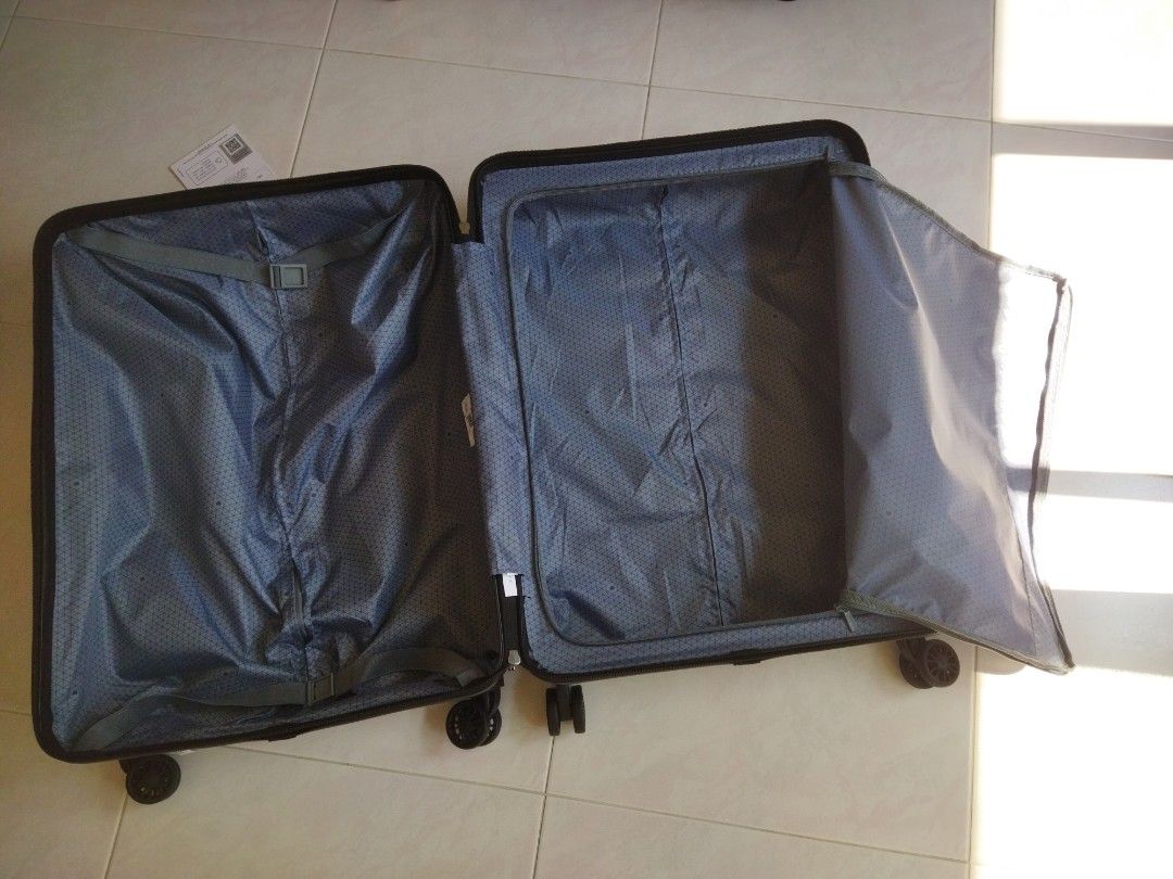 Delsey Paris Airship 2.0 66cm hard cover luggage trolley case 24 ...