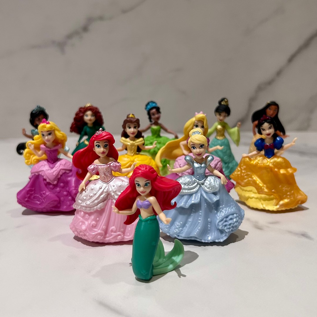Disney Princess Blind Capsule Collectible Toys, Hobbies & Toys, Toys ...