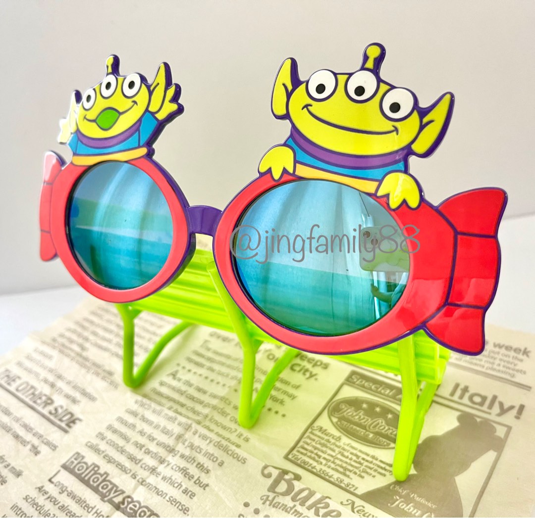 Disney Toy Soty Aliens Sunglasses, Hobbies & Toys, Collectibles ...