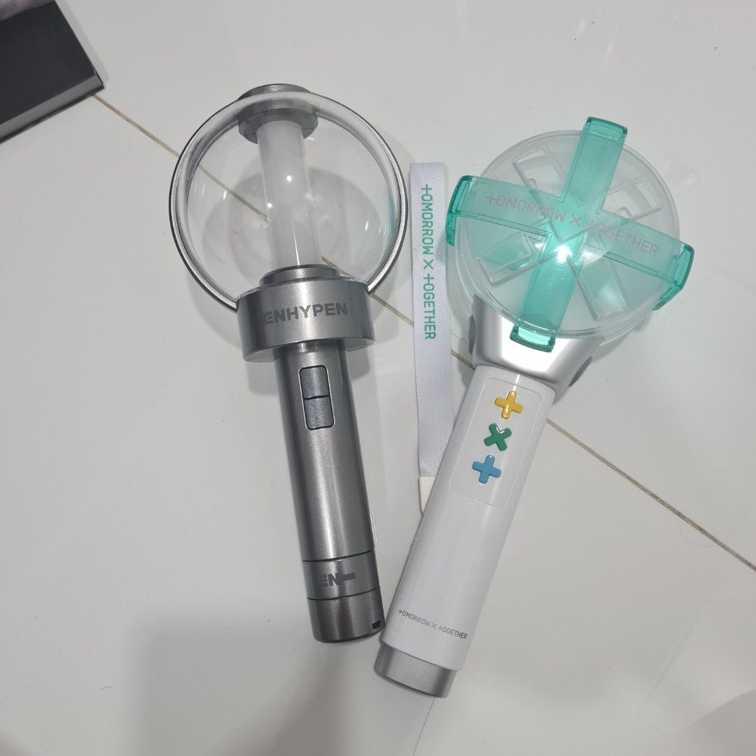 FREE KPOP MERCH AND ALBUMS, Hobbies & Toys, Memorabilia & Collectibles ...