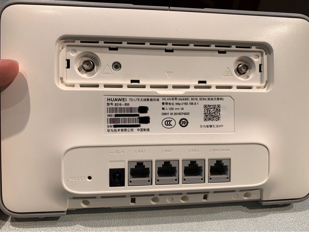 Huawei 4G Router Dual band Wifi B316-855, Computers & Tech, Parts ...