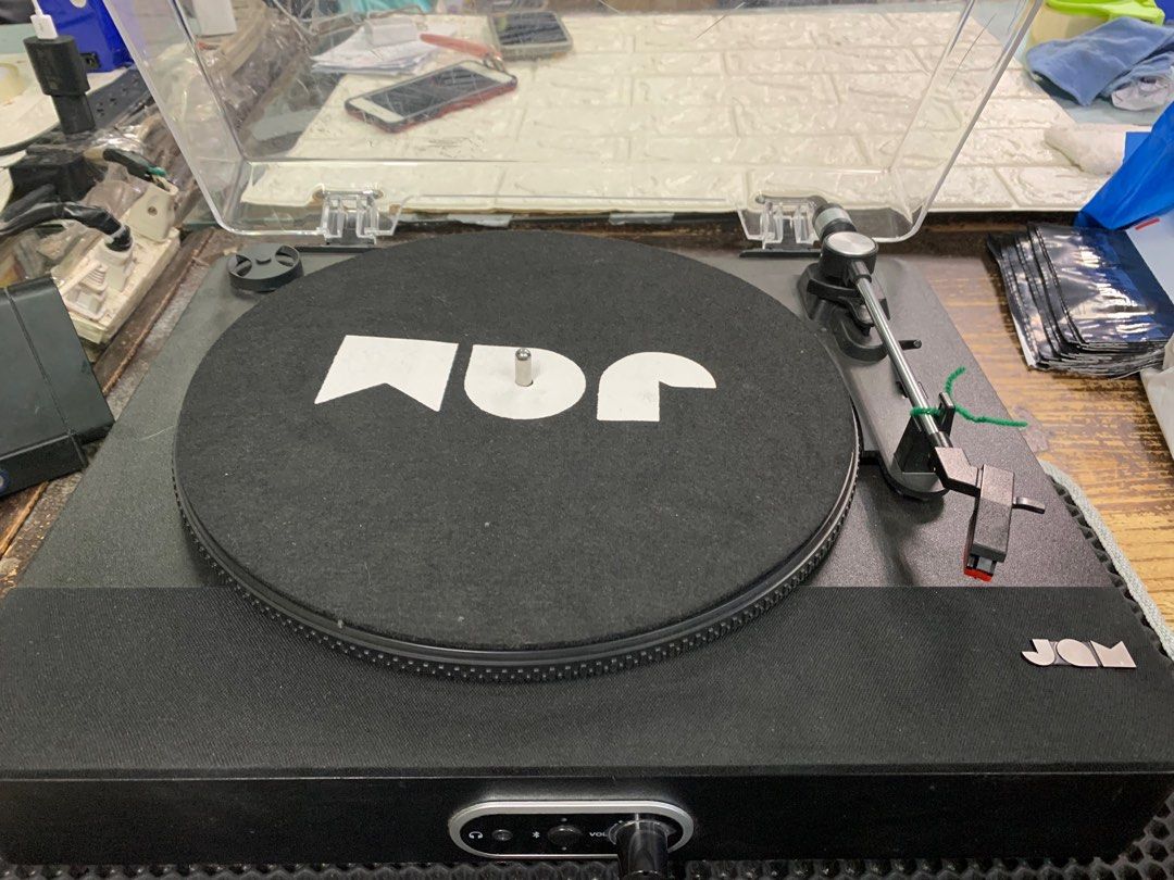 Jam Bluetooth Retro Design Turntable, Audio, Other Audio Equipment on ...