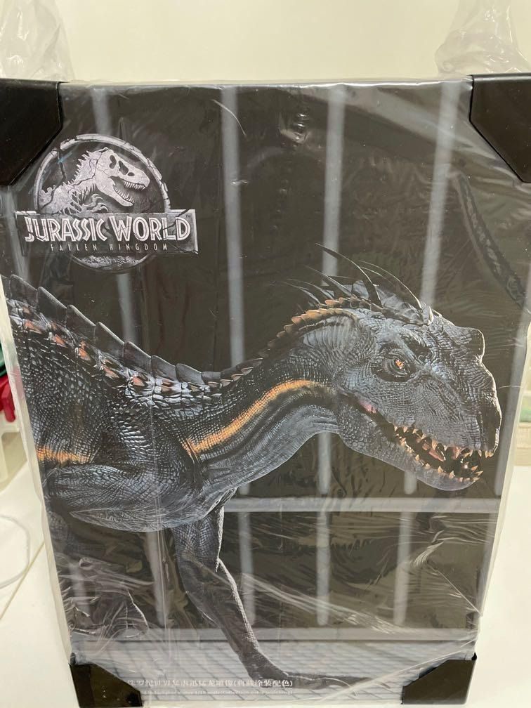 Jurassic park fallen kingdom Indoraptor statue 1/15 scale, Hobbies ...
