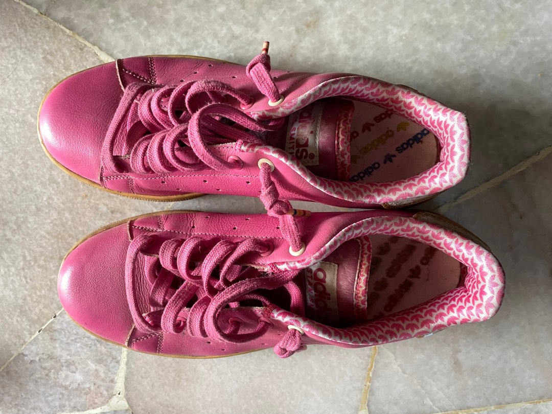 Kasut Adidas Pink, Women's Fashion, Footwear, Flats on Carousell
