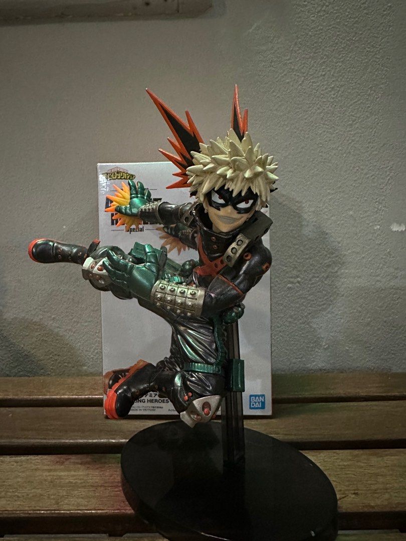 Katsuki Baguko Figure, Hobbies & Toys, Toys & Games on Carousell