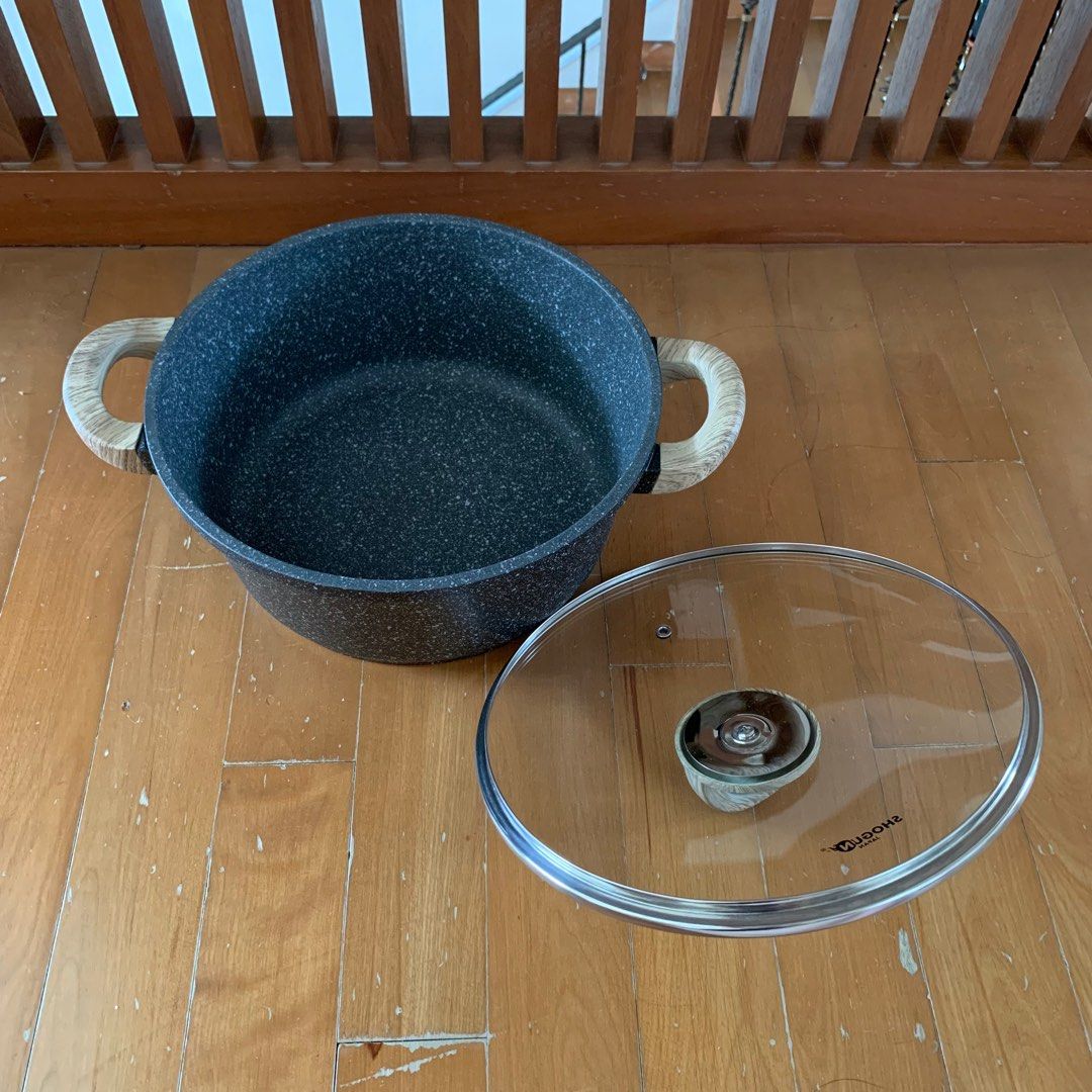 La Gourmet Shogun Japan nonstick granite cooking pot, Furniture & Home ...