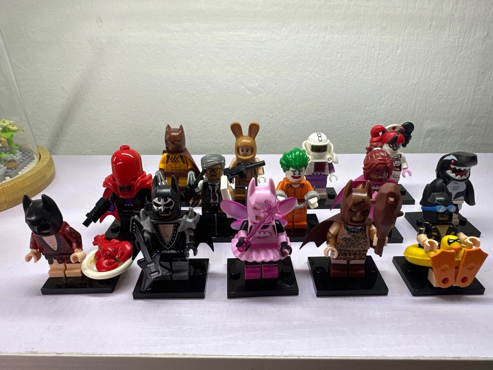 LEGO Batman CMF Minifigures Series 1, Hobbies & Toys, Toys & Games on ...