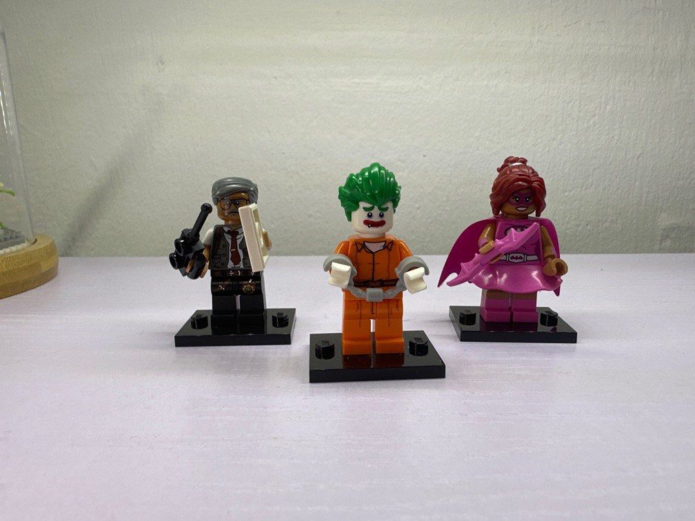 LEGO Batman CMF Minifigures Series 1, Hobbies & Toys, Toys & Games on ...