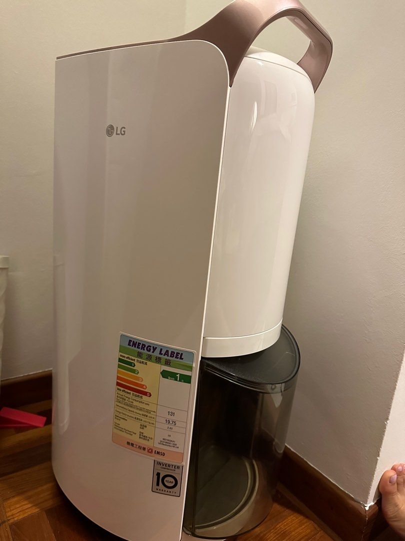 Lg 30L dehumidifier with ionizer, TV & Home Appliances, Air Purifiers ...