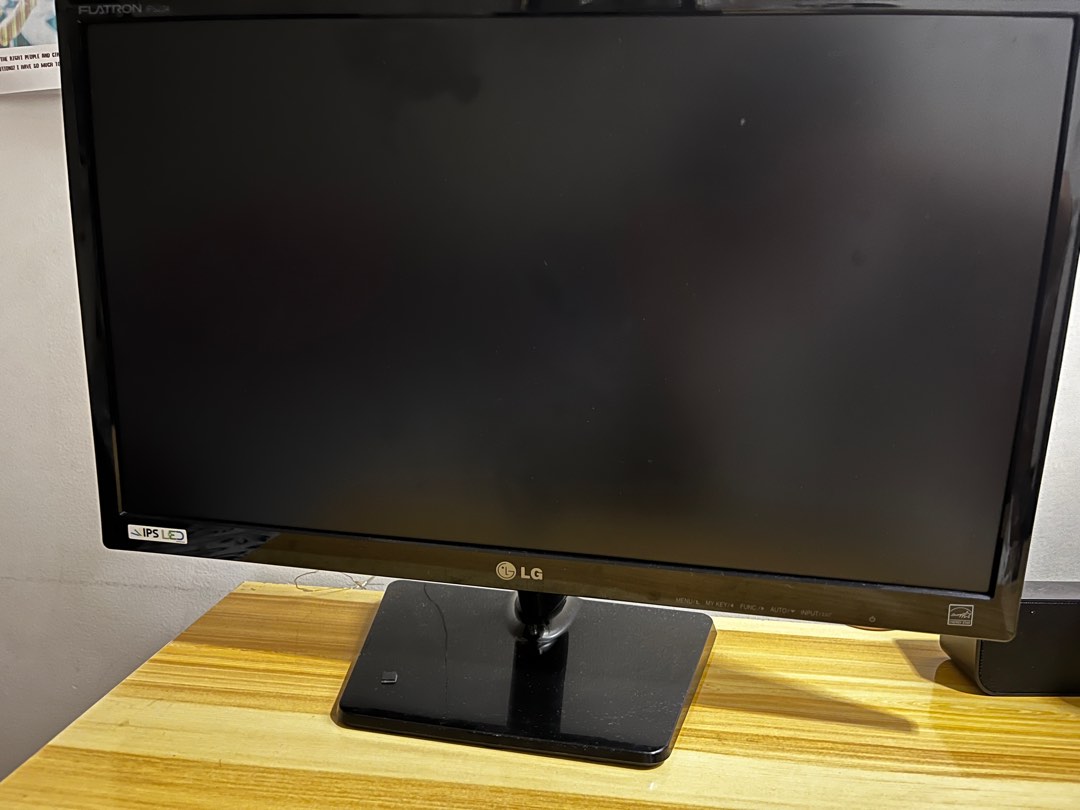 LG monitor, Computers & Tech, Desktops on Carousell