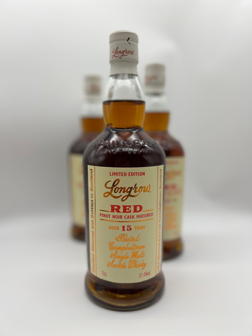 Longrow red 15 yo ( 11 years bourbon barrels + 4 years fresh Pinot noir ...