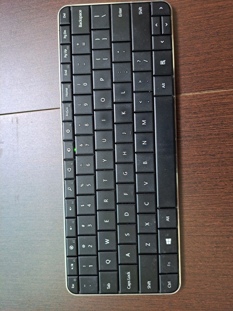 Microsoft Bluetooth Keyboard, Computers & Tech, Parts & Accessories ...