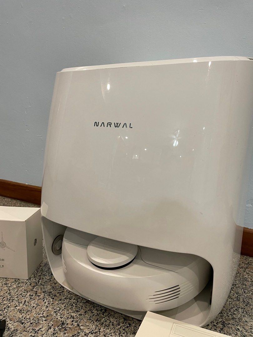 NARWAL J1 Generation Sweeping Robot Auto Washing Mop (Singapore Version ...