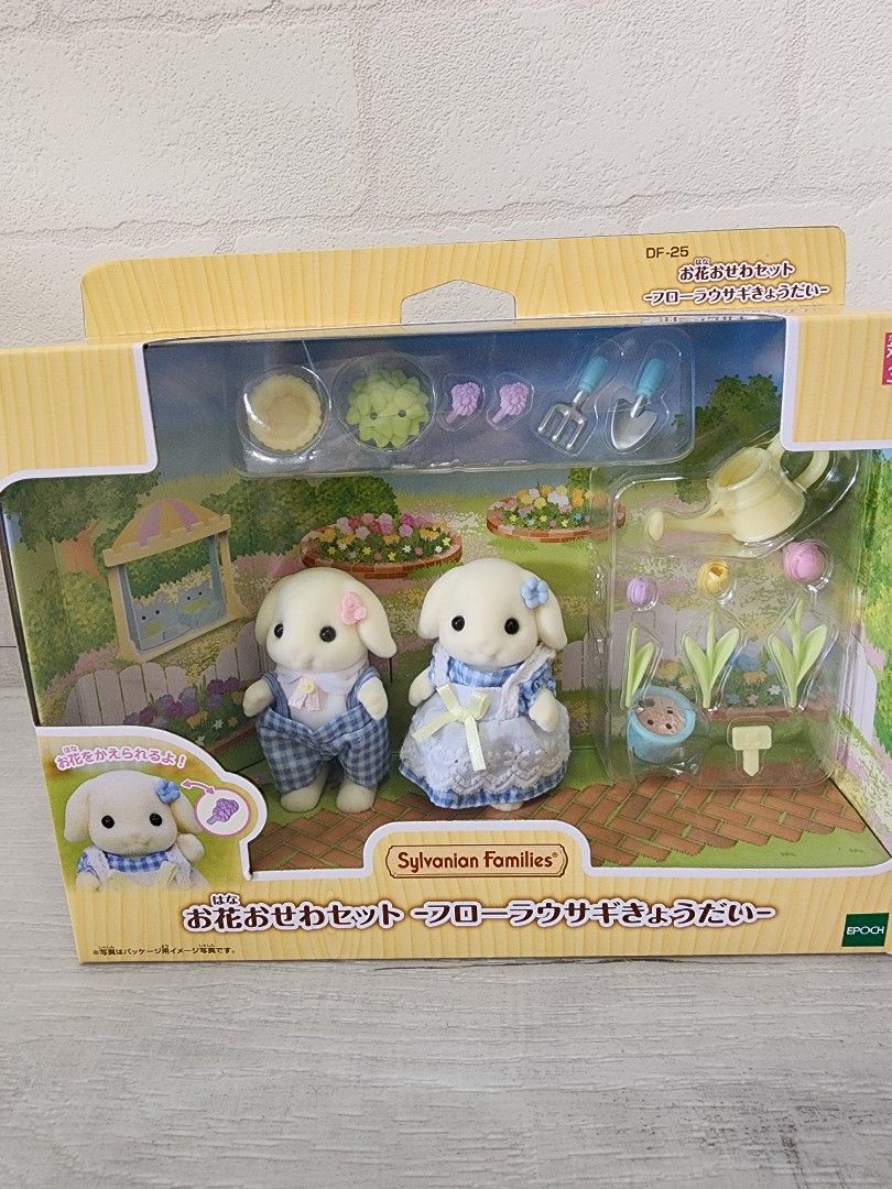 (New) Sylvanian Families Flora Rabbit Family Set, Hobbies & Toys, Toys ...