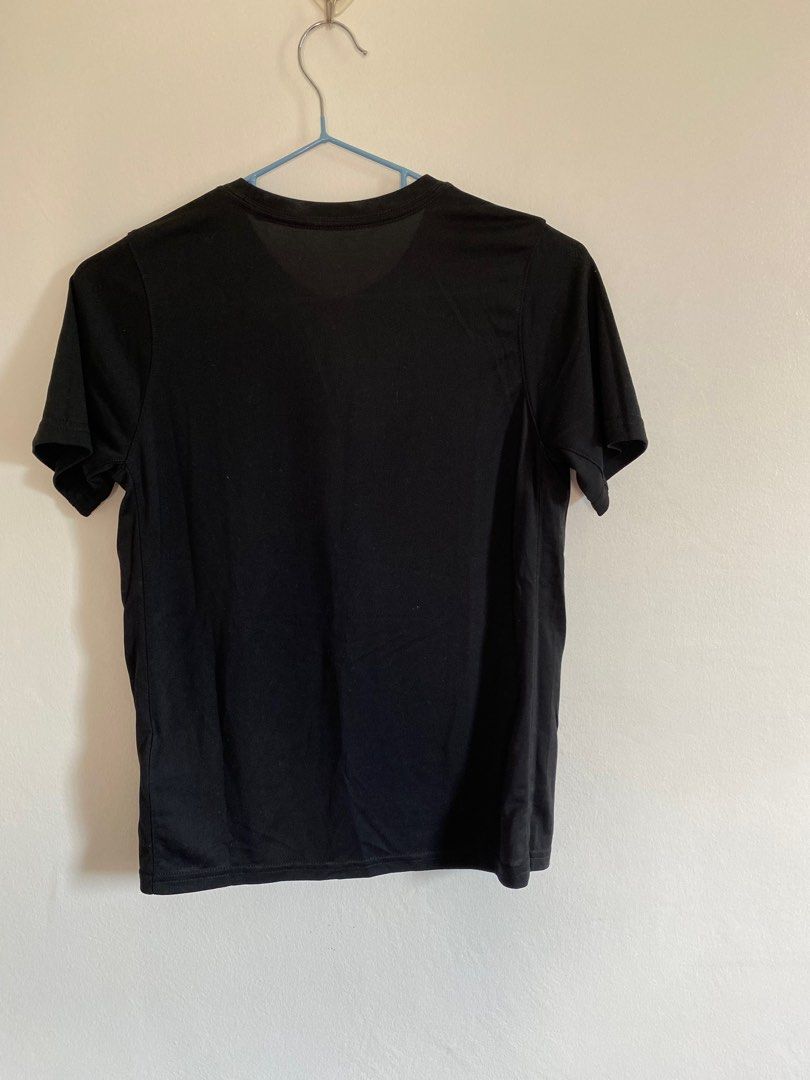 nike black dry fit a4, Women's Fashion, Activewear on Carousell