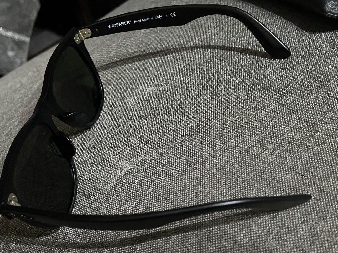 Original Ray Ban Wayfarer, Men's Fashion, Watches & Accessories ...